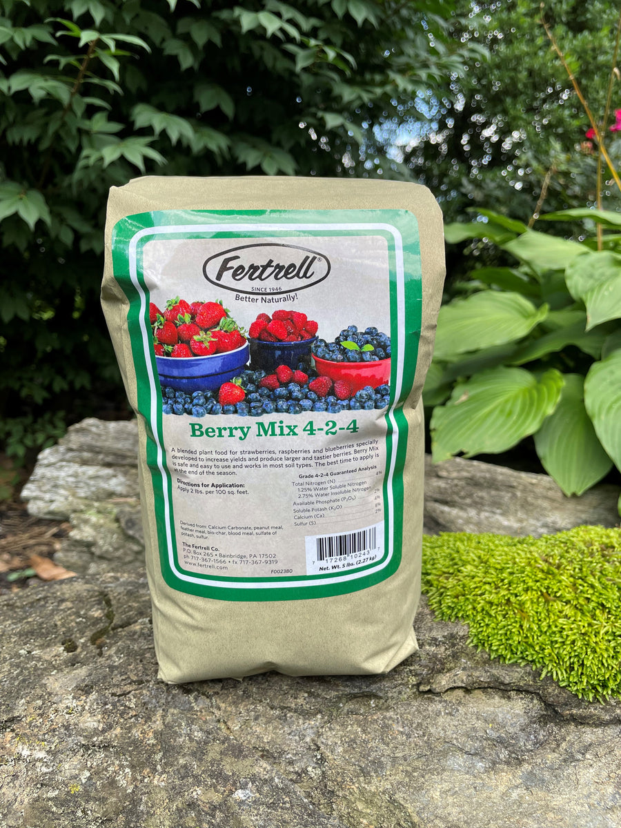 Berry Mix 4-2-4 organic and natural fertilizer for berries – Easy Organic